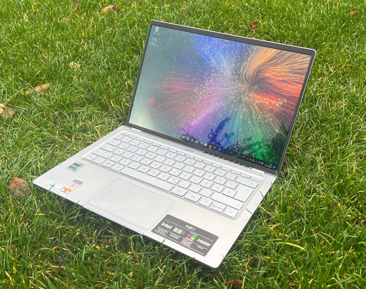 Acer Swift 3 SF314 in review: Compacte laptop met een prachtig OLED ...