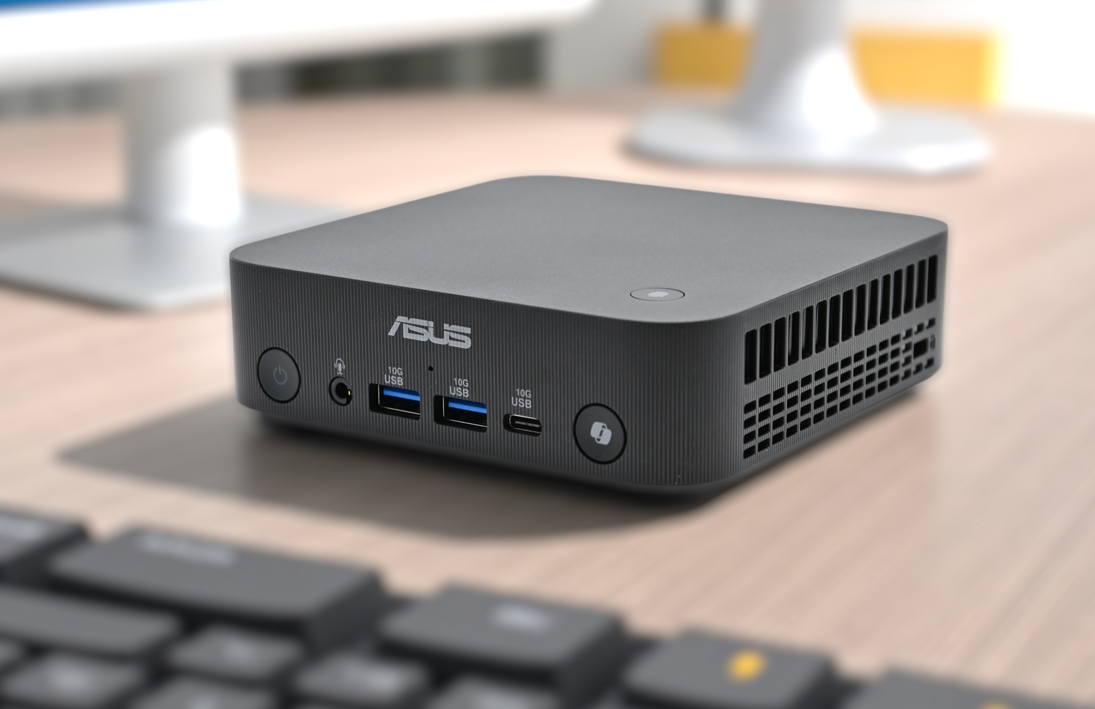 Asus ExpertCenter PN54 - Zakelijke mini-pc met AMD Ryzen AI 7 en ...