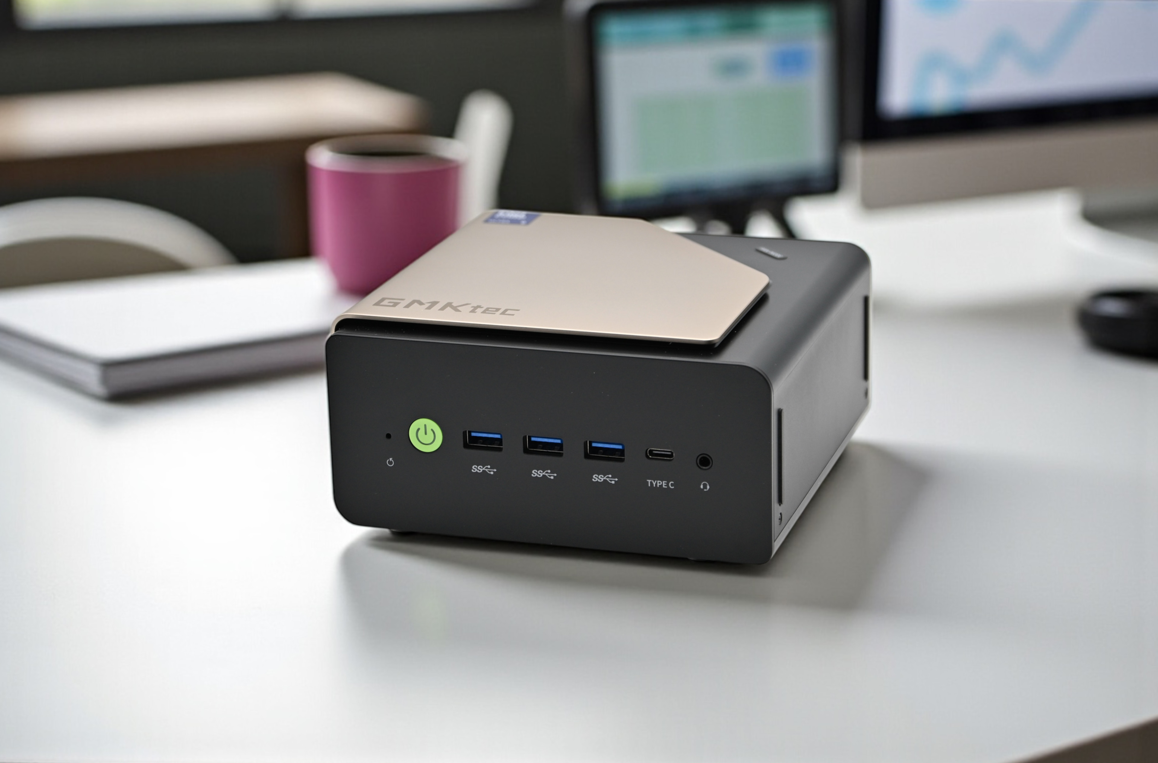 High-end mini PC - GMKtec EVO-T1 review met Intel Core Ultra 9 285H ...