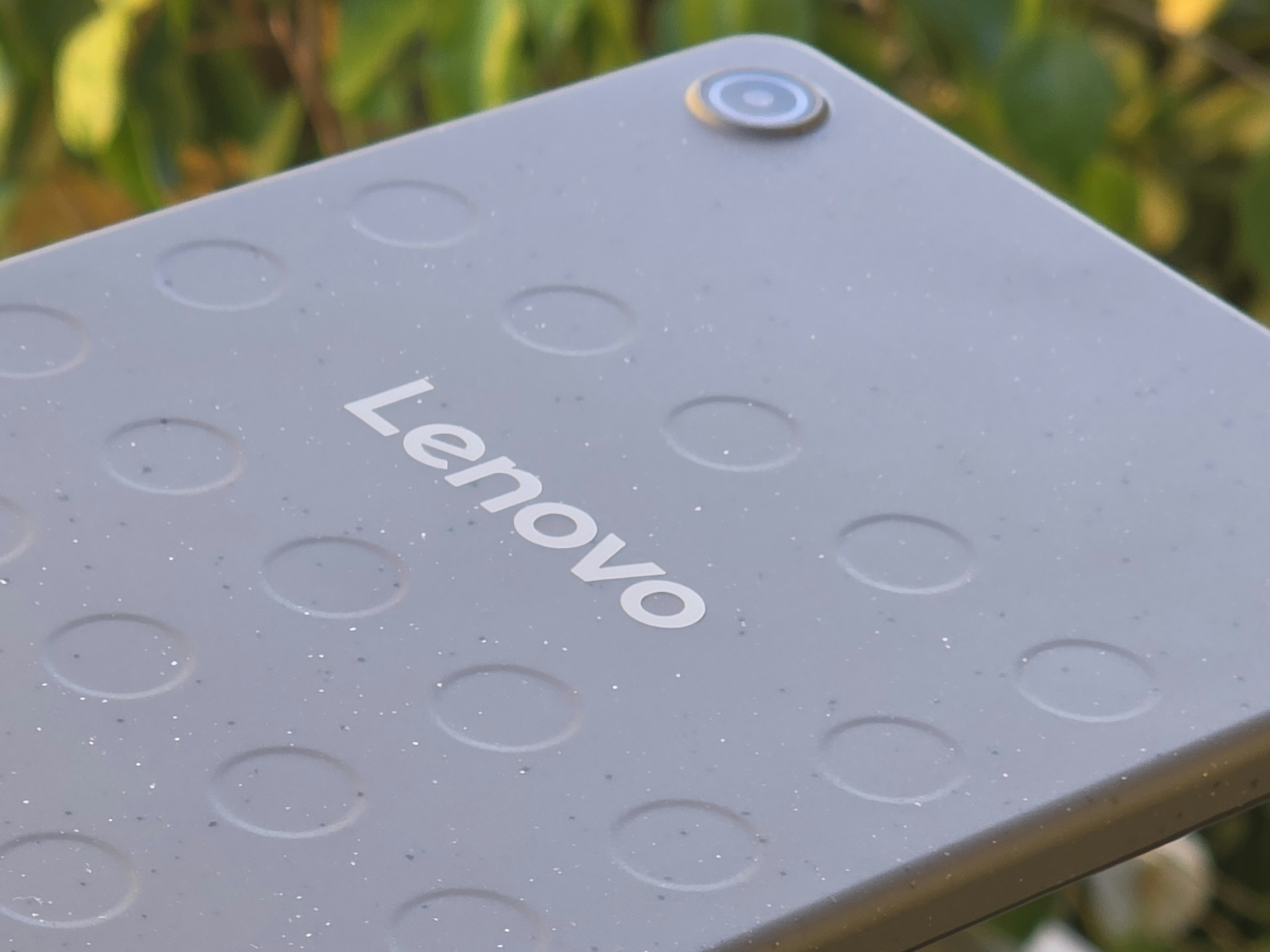 Lenovo Tab One: een tablet van $100 gemaakt van gerecycled plastic waar ...