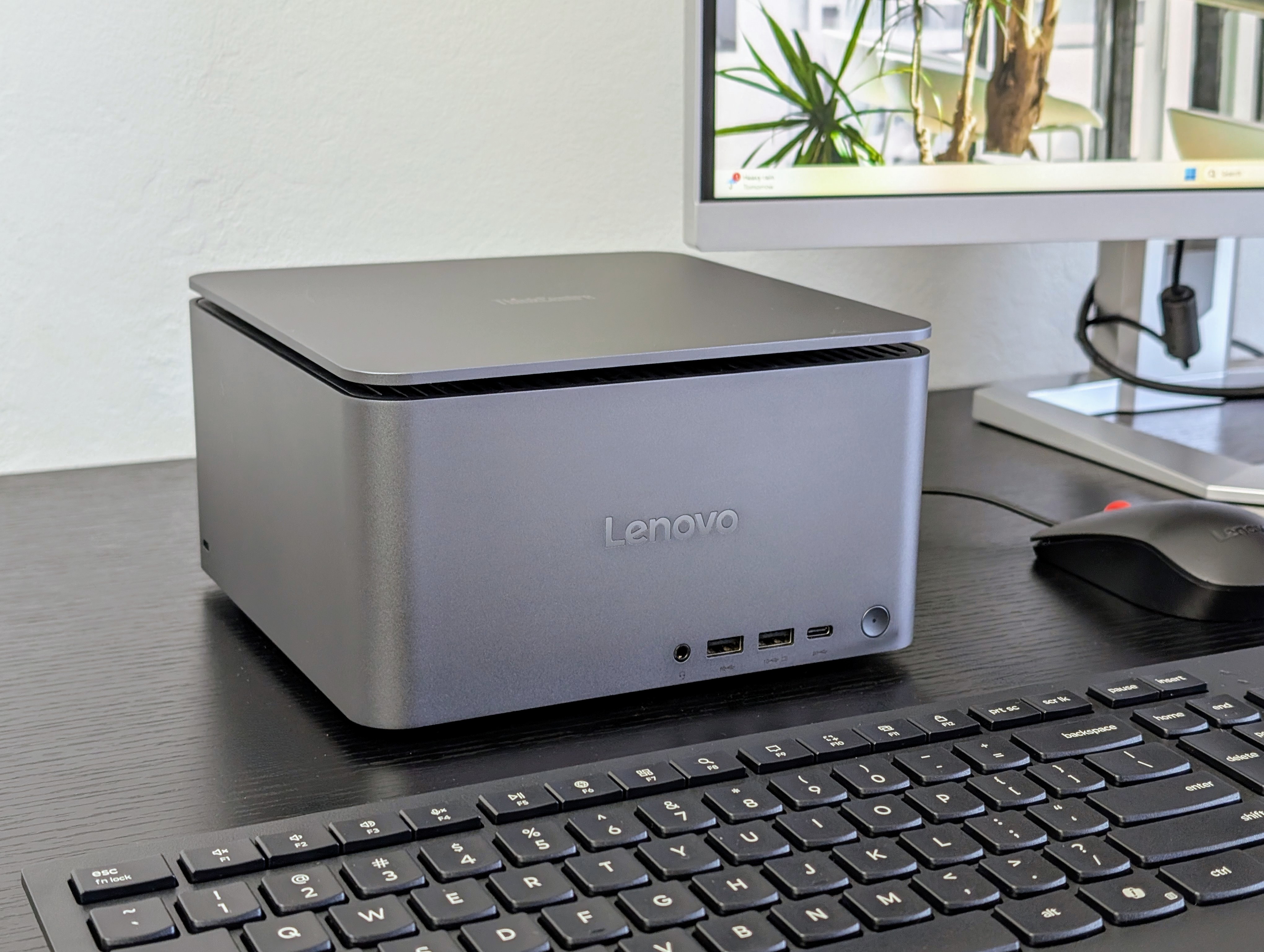 Lenovo ThinkCentre Neo Ultra test: Fris nieuw ontwerp met meer kracht ...