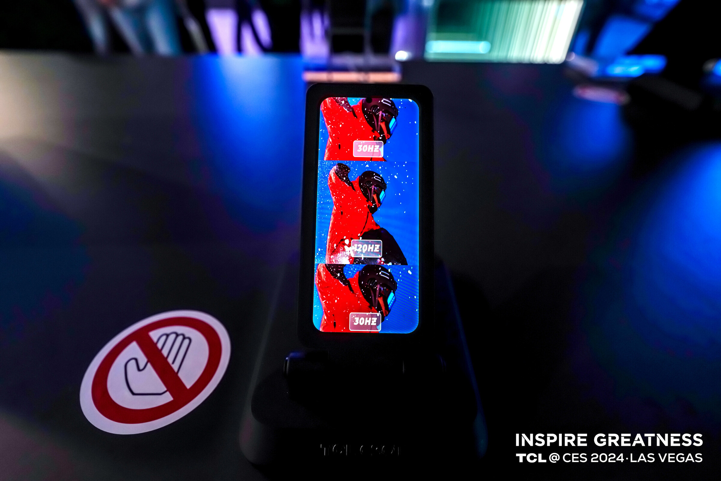 TCL CSOT onthult IJP OLED-laptopscherm en scherm met meerdere ...